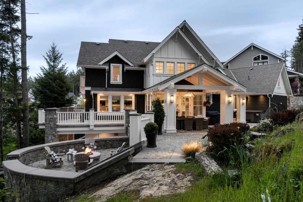 2176 Champions – KC Custom Designs